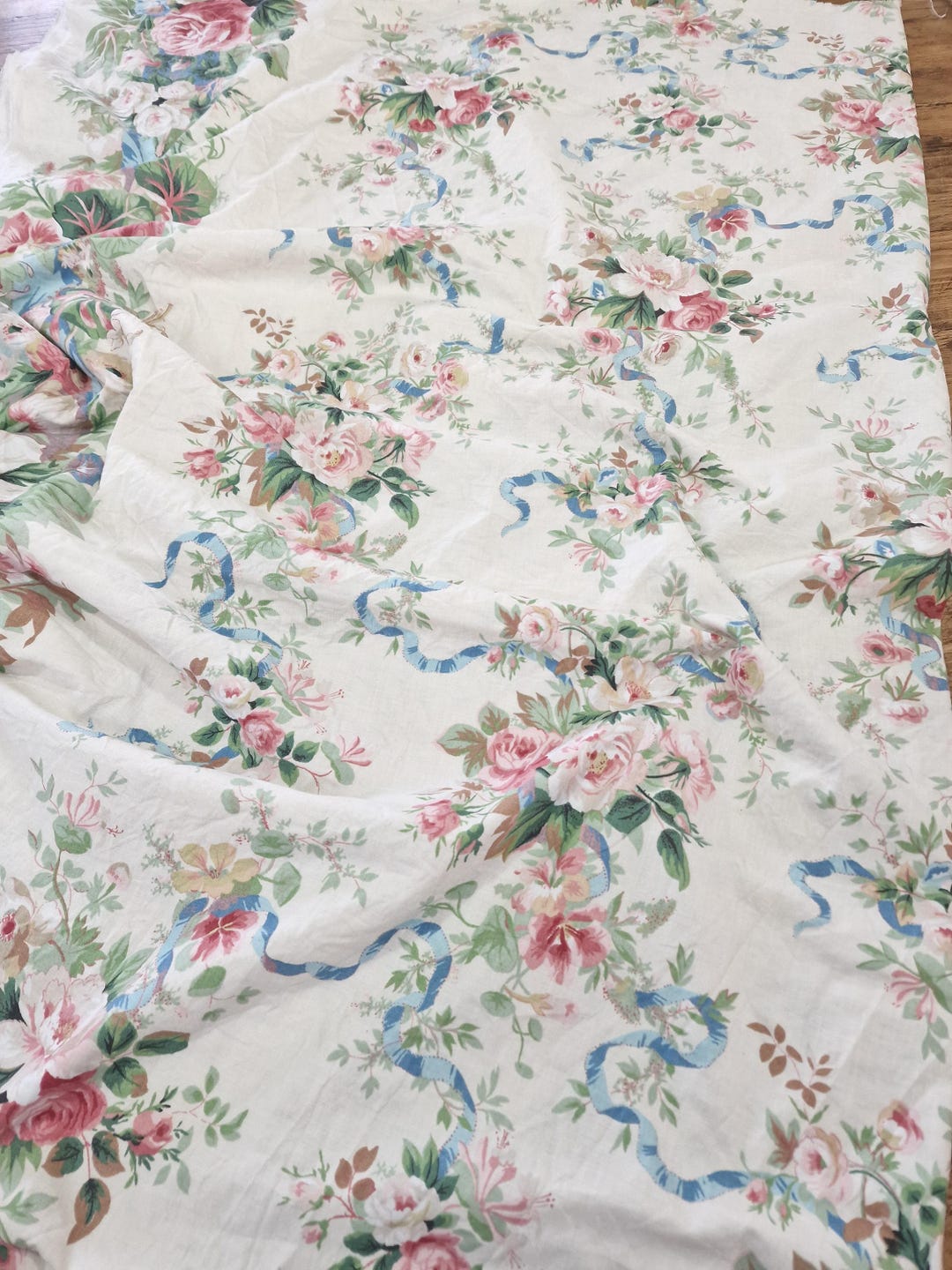 Big Bundle of Vintage Floral Fabric , 60"×43" Lovely Vintage Fabric ...