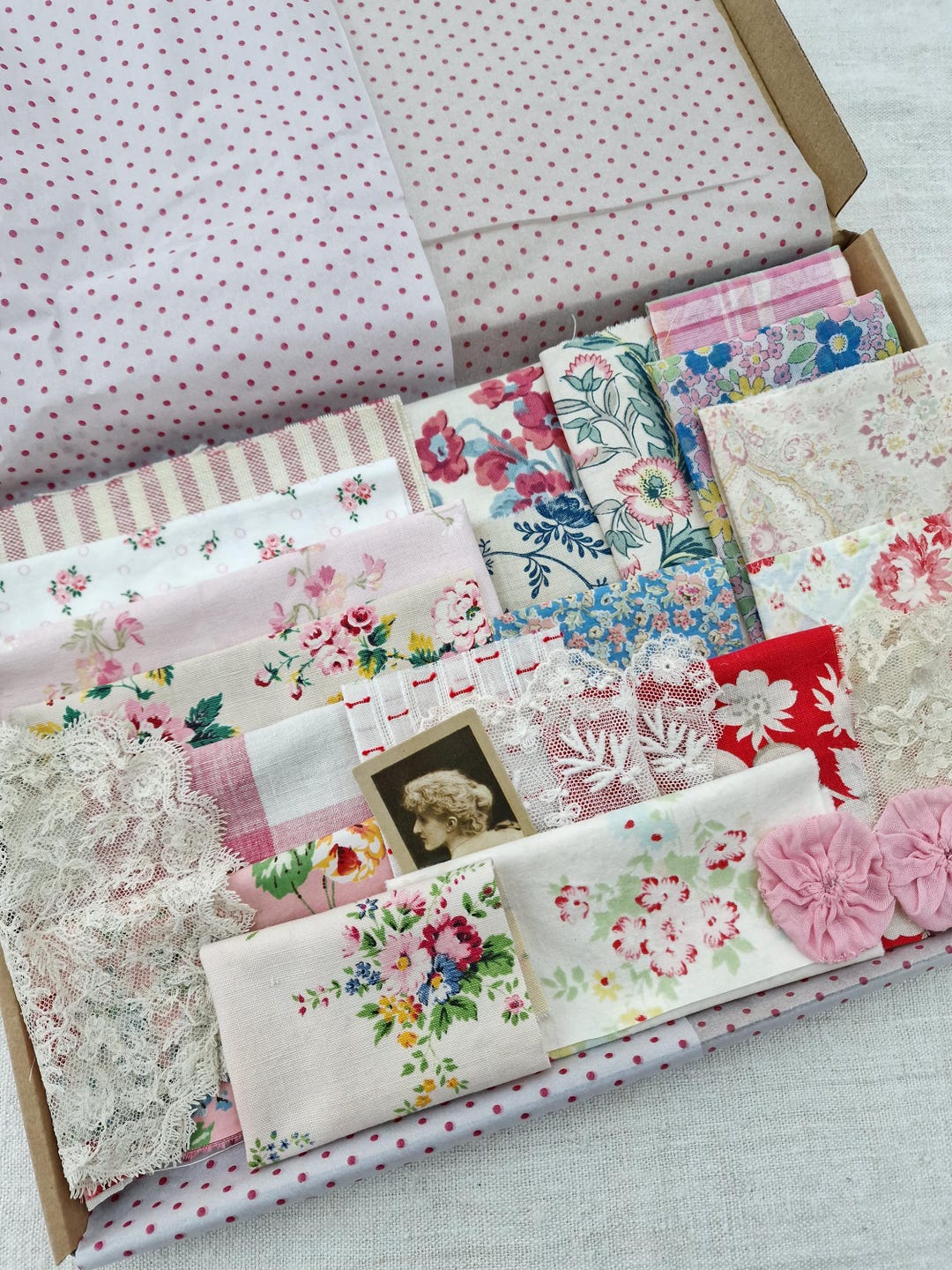 Vintage Floral Fabric Gift Box, Slow Stitching, Journaling Supplies ...