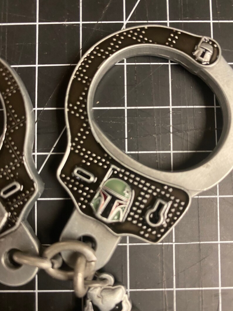 Mandolorian Handcuffs Challenge Coin - Etsy