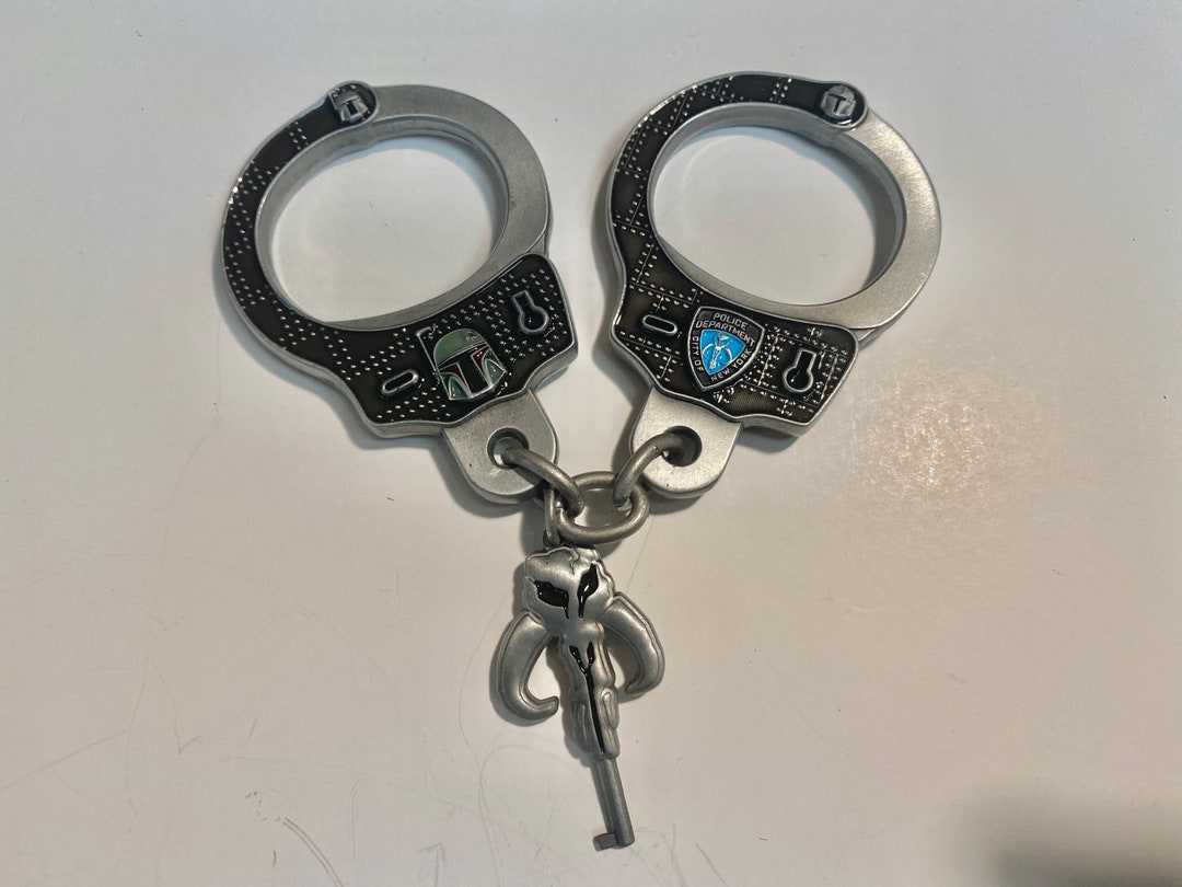 Mandolorian Handcuffs Challenge Coin - Etsy