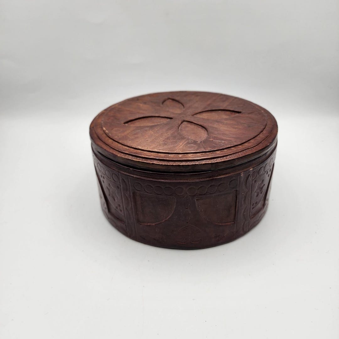Vintage Round Leather Wrapped Box With Lid - Etsy
