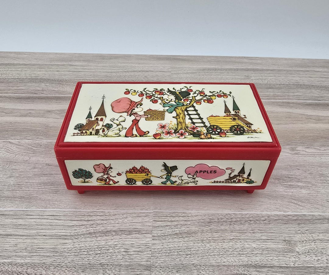 Lady Mate Japan Jewelry Box / Apples / Maiden's Prayer - Etsy