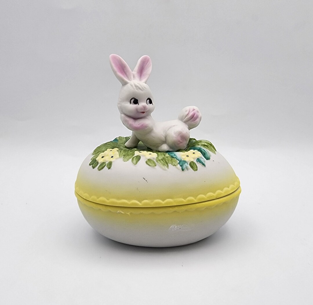 Easter Bunny on Egg / Easter Kitsch - Etsy