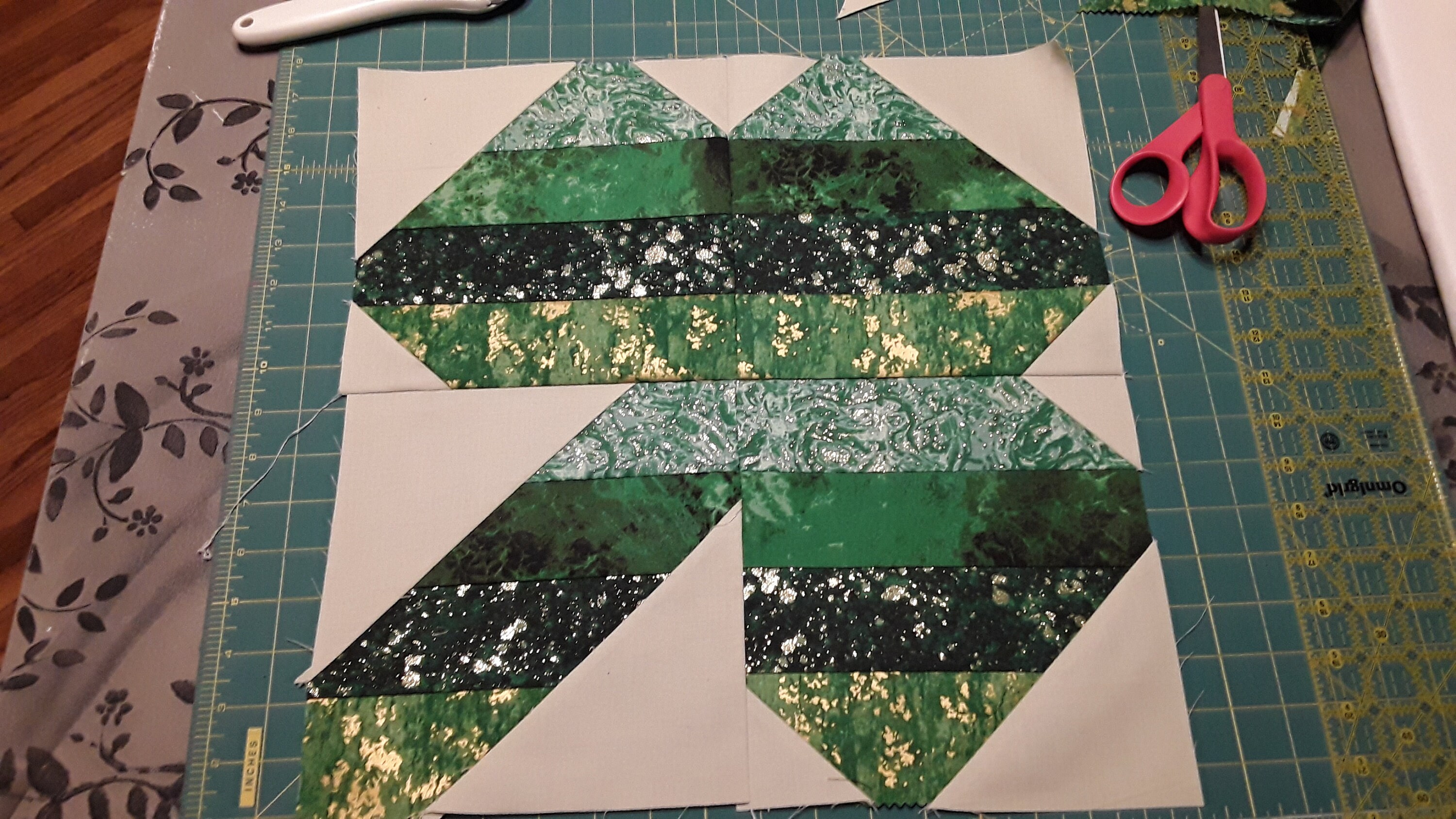 Lucky Clover Quilt Block, PDF Download, Easy Strip Quilt - Etsy