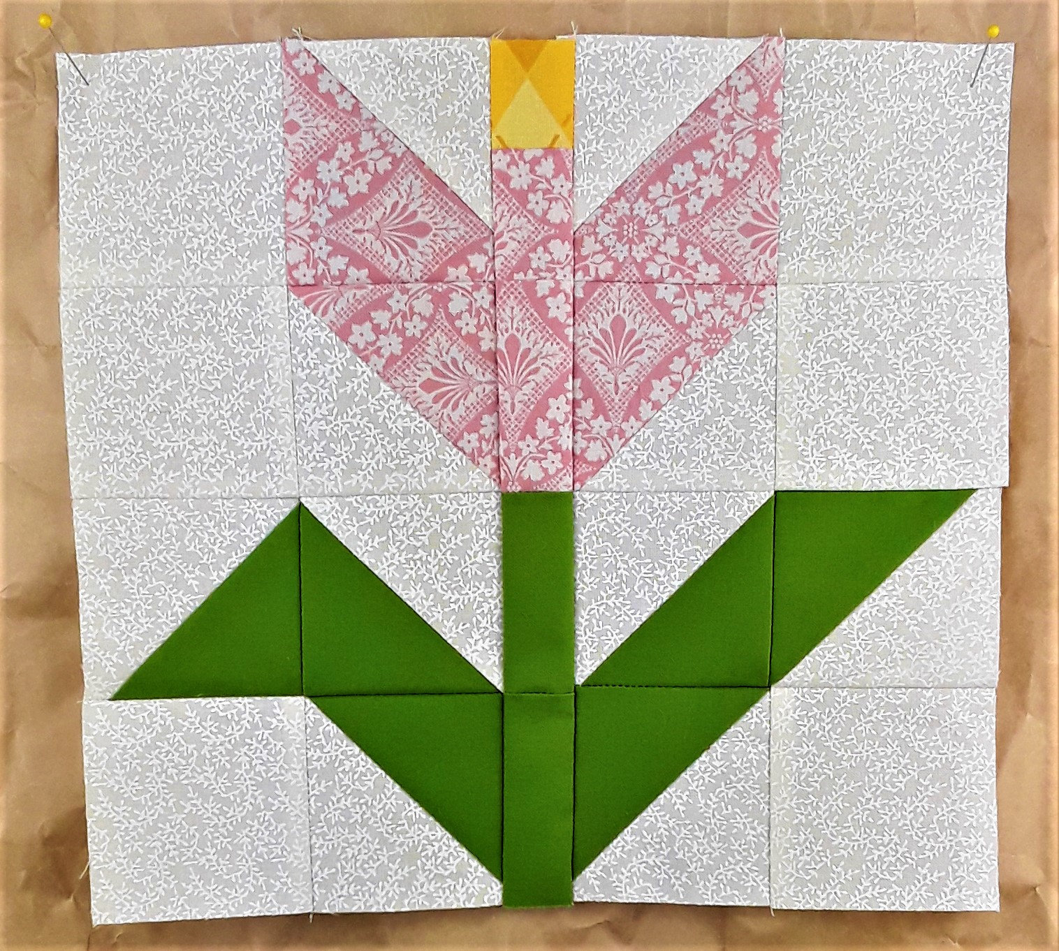 Crocus Flower Quilt Block Pattern, Spring Time Quilt Block PDF - Etsy