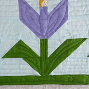 Easy Crocus Flower Table Runner PDF Quilt Pattern , Spring Table Runner ...