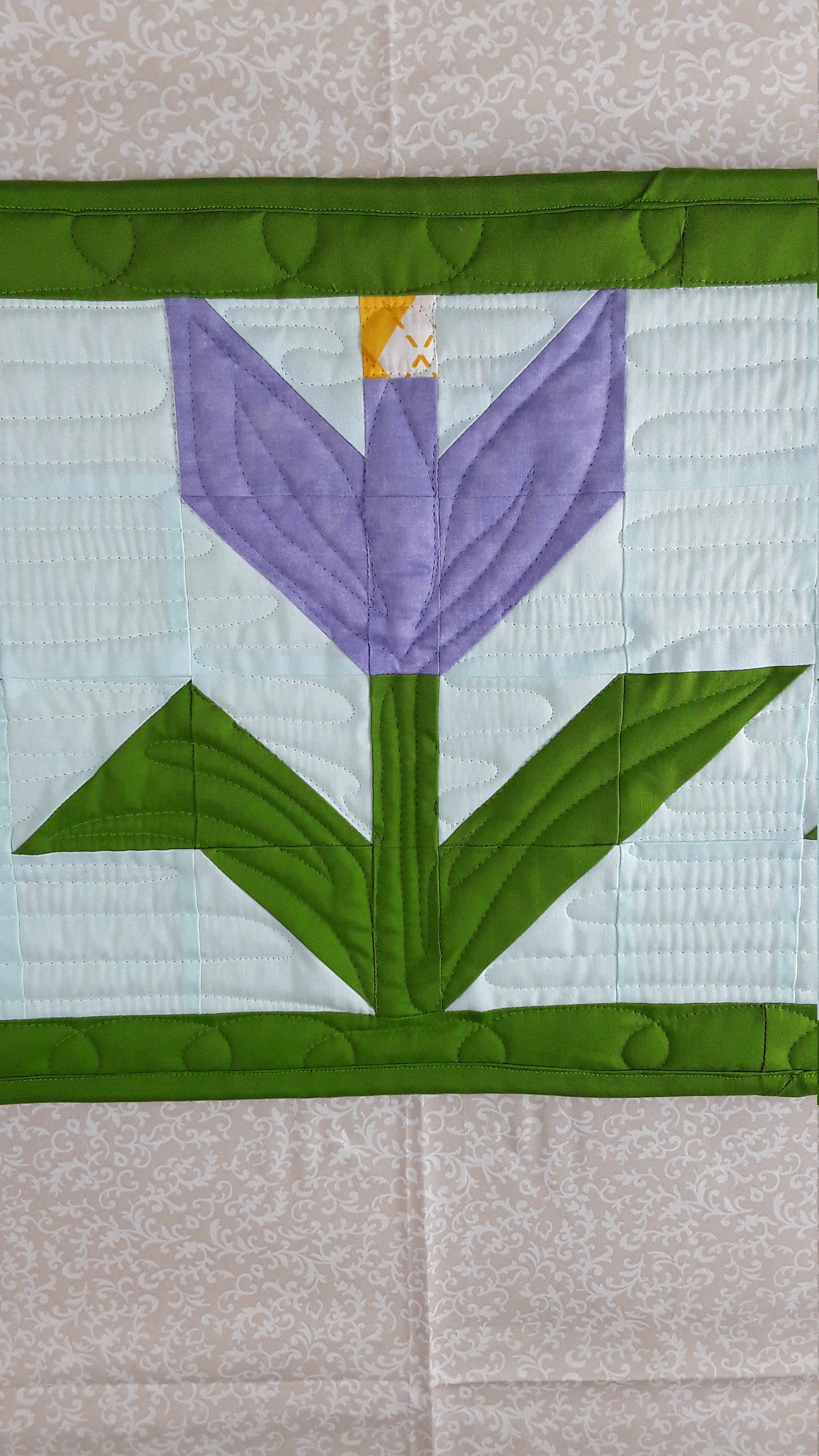 Easy Crocus Flower Table Runner PDF Quilt Pattern Spring | Etsy