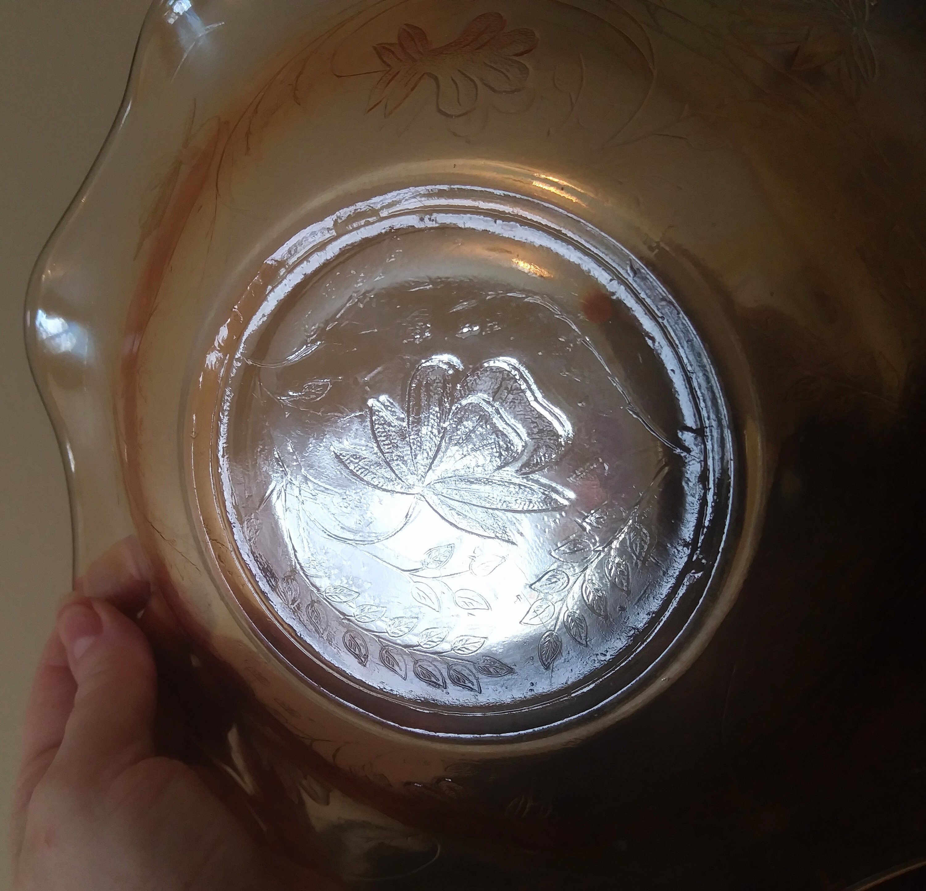 Jeannette Glass Co. Depression Glass Irridescent Ruffled Salad Bowl ...