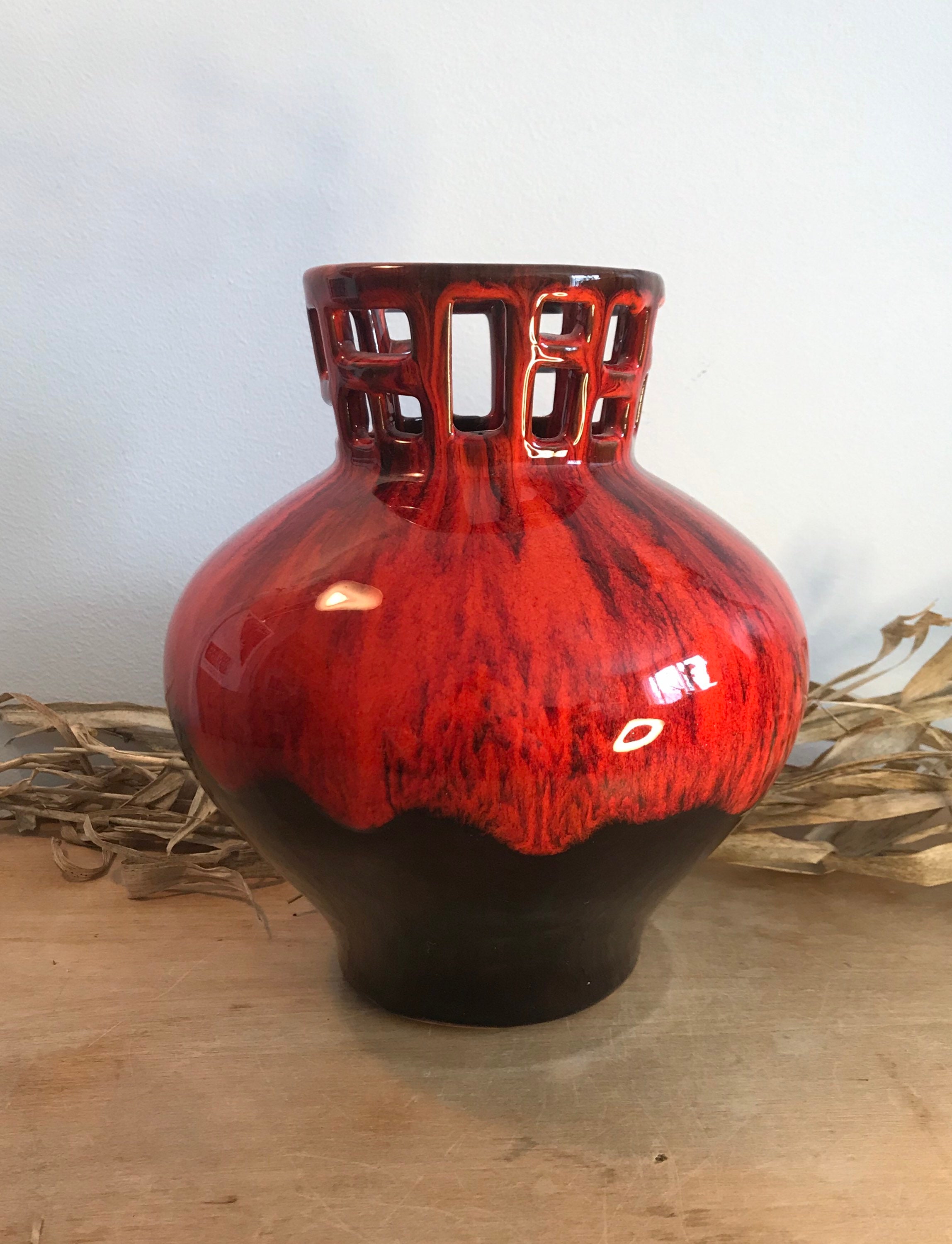 Collectibles Vintage Poterie Evangeline Pottery Red Drip flower petal ...