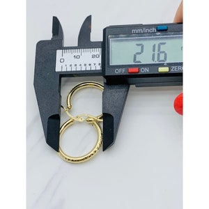 10k Gold Hoop Earrings With Diamond Cut Design 21mm - Arracadas En Oro ...