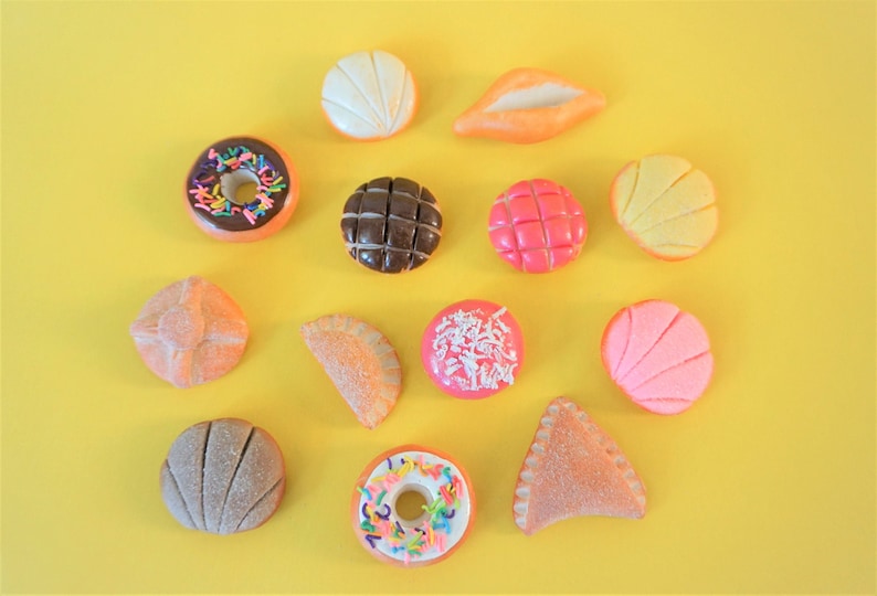 Mini concha Mexican Pan Dulce multicolored conchita sweet | Etsy