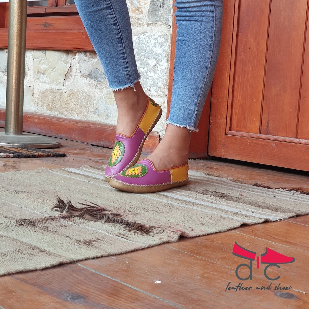 Handmade Leather Barefoot Loafers: Colorful Turkish Yemeni Shoes - Etsy
