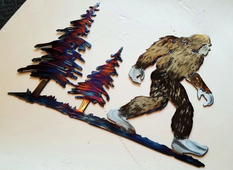 Bigfoot Tree Scene - Etsy