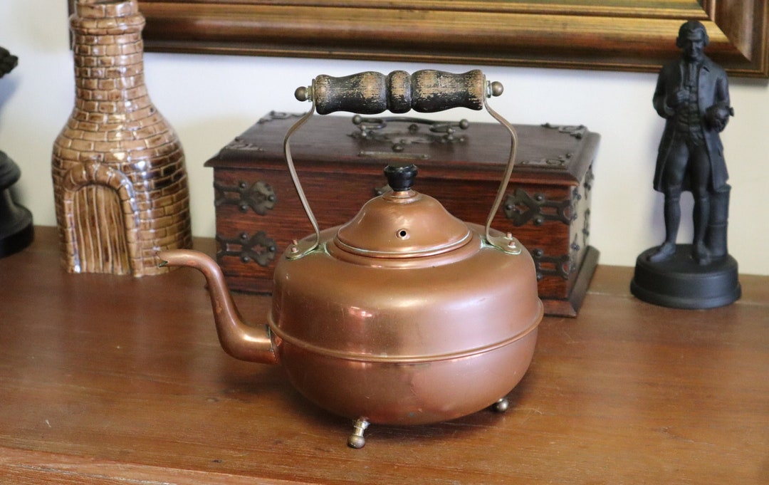1960's English Copper Kettle With Brass and Wooden Handle - Made in ...