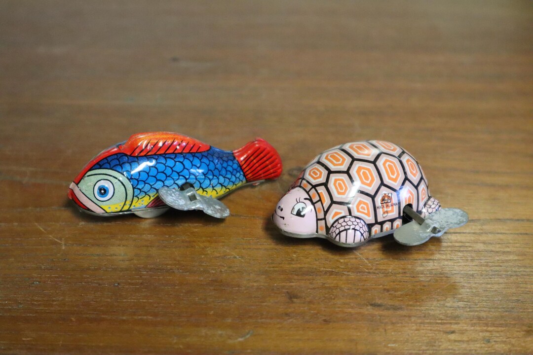 1960's Pair of Japanese Tinplate Clockwork Toys by Alco/hero Toys ...
