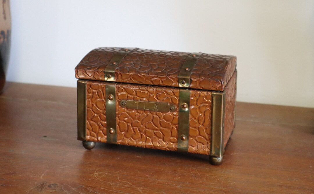 C1900 English Copper Tea Caddy With Brass Straps and Tin Liner - Copper ...