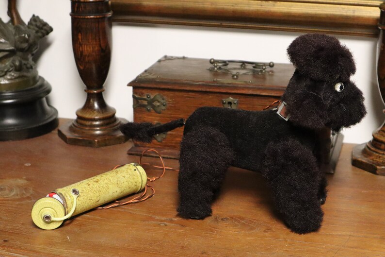 1950's ALPS Japanese Battery Operated Poodle - Working - Begging Poodle ...