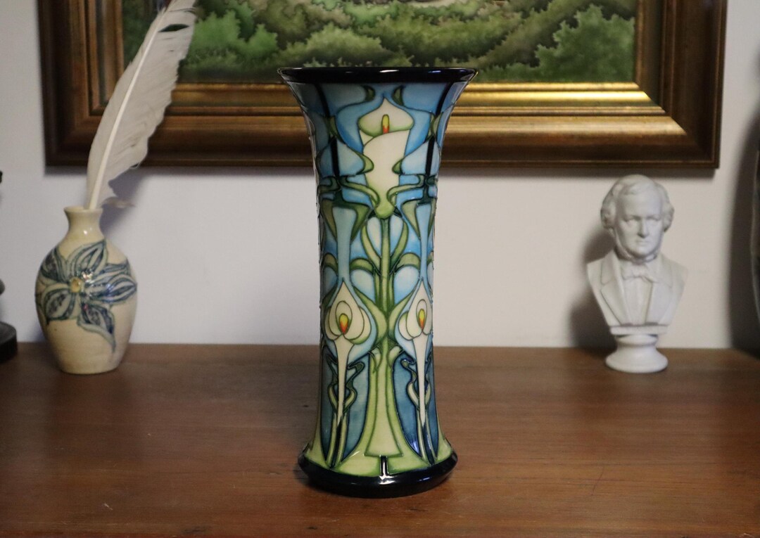 2001 Moorcroft Pottery 10" Vase With Art Nouveau Style Floral Design ...