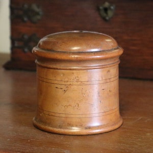 C1850's Treen Box With Screw Top Lid 19th Century Boxwood or Fruitwood ...