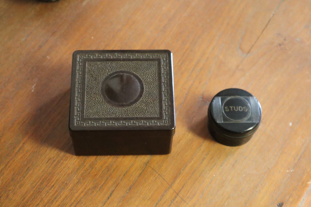 Pair of 1940's Bakelite Boxes Studs Box and Trinket Box - Etsy