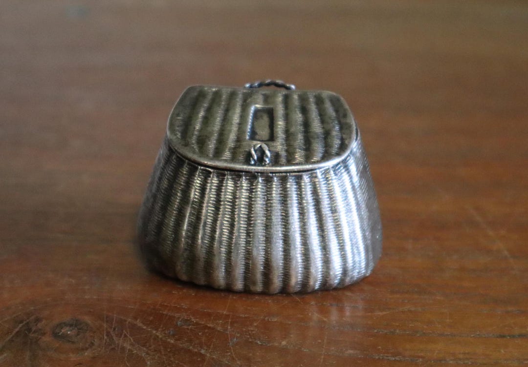 C1880 Silver Plated Fishing Creel Vesta Case / Match Case - Wicker ...