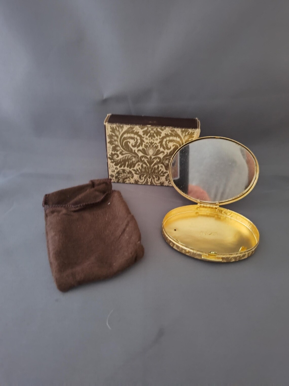Vintage Avon Compact - Etsy
