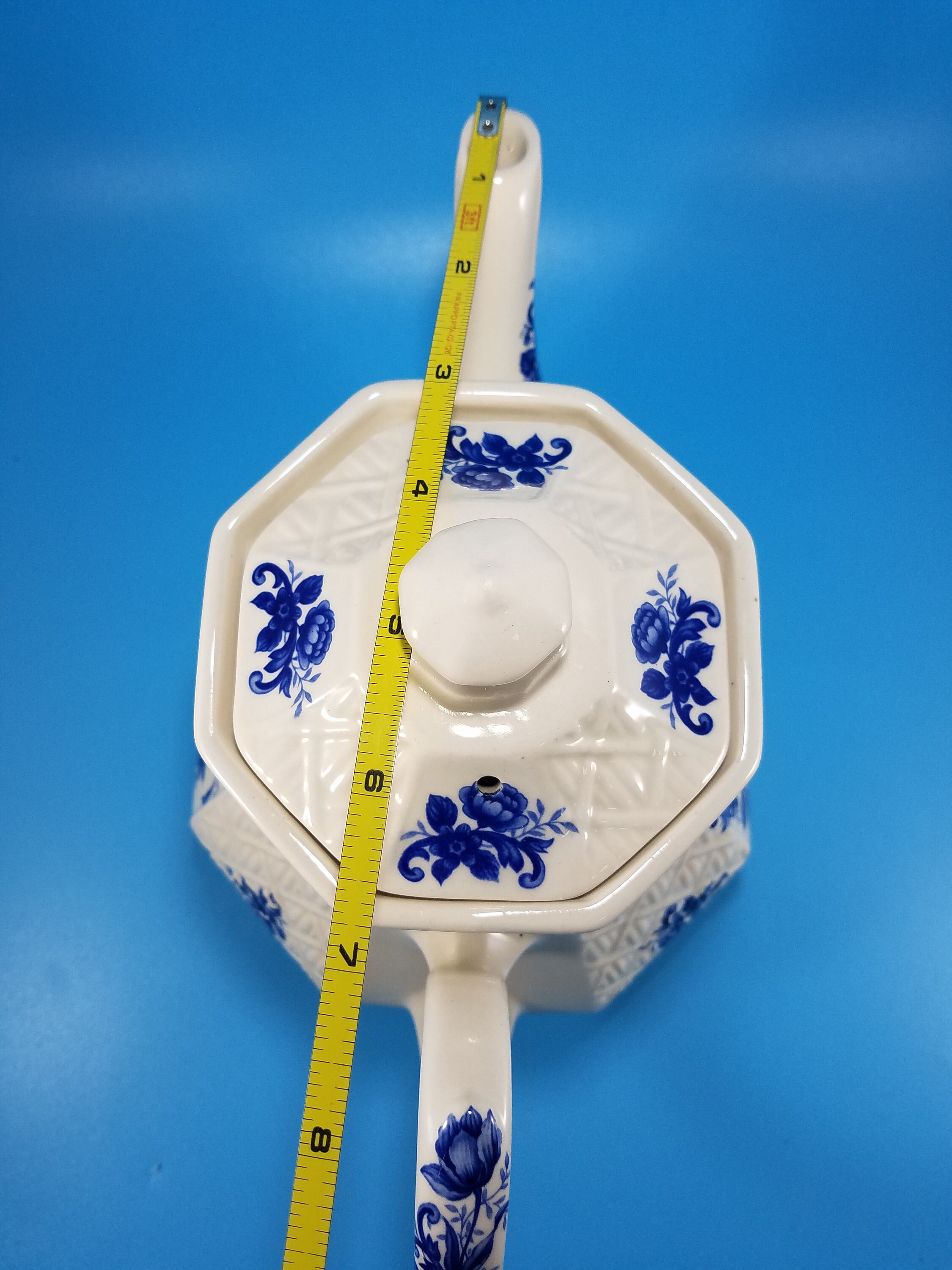 Gorgeous Sadler England Blue Windsor Teapot Tea Pot Embossed Trellis ...
