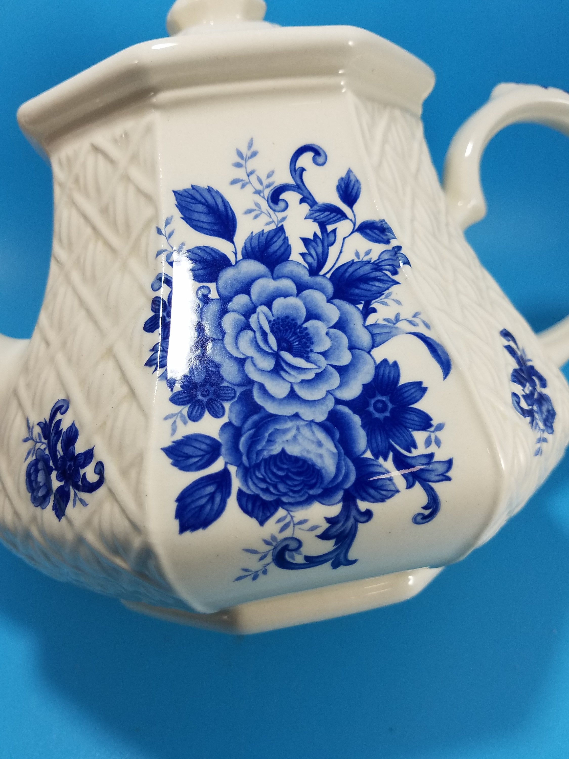 Gorgeous Sadler England Blue Windsor Teapot Tea Pot Embossed - Etsy
