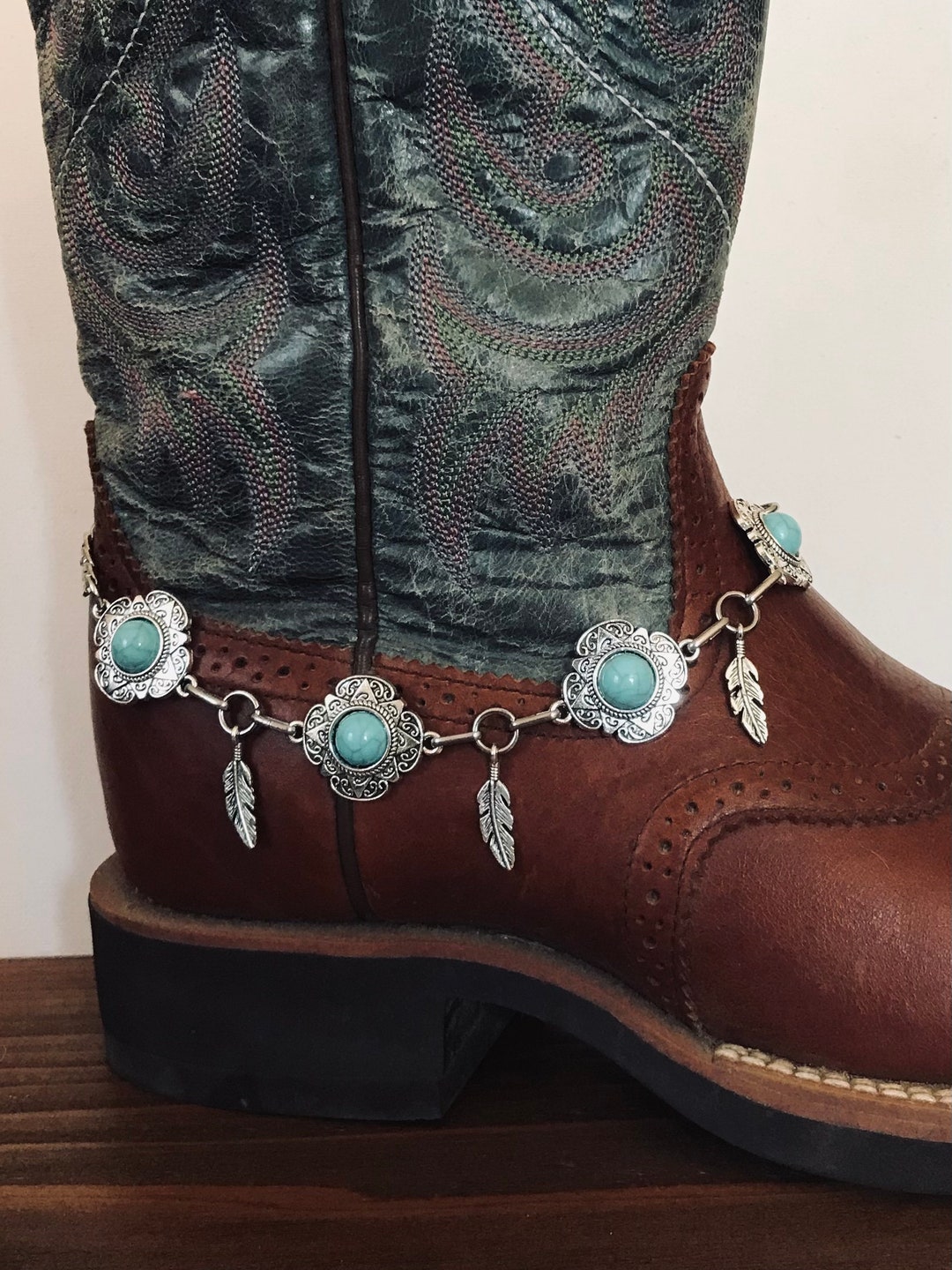 Western Boot Bracelet: Faux Silver Turquoise Cowgirl Boot Chain - Etsy