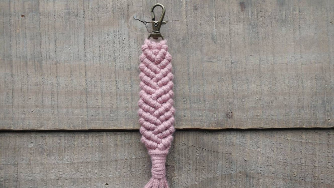 Pink/dusty Rose Coloured Macrame Keychain, Bag Charm - Etsy