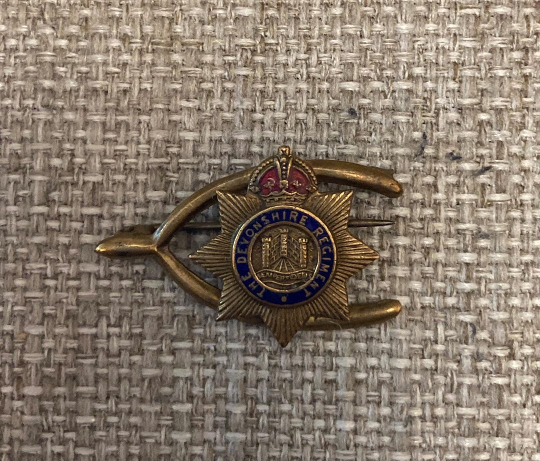World War One Wishbone Royal British Army Devonshire Regiment ...