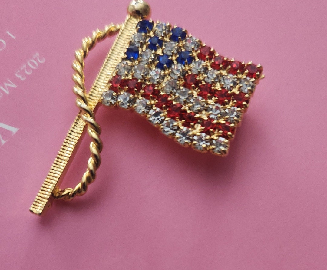 Vintage American Flag Pin Brooch, Goldtone Rhinestone Design, Good ...