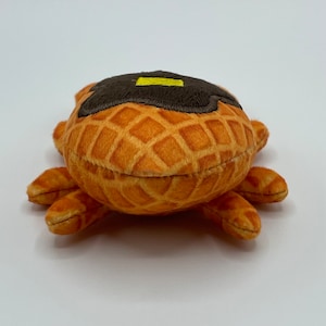 MINI PLUSH Waffle With Syrup Breakfast Stag Beetle Plush Magnetic ...