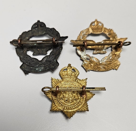 2 South African Air Force Cap Badge SAAF SALM 1929, 1… - Gem