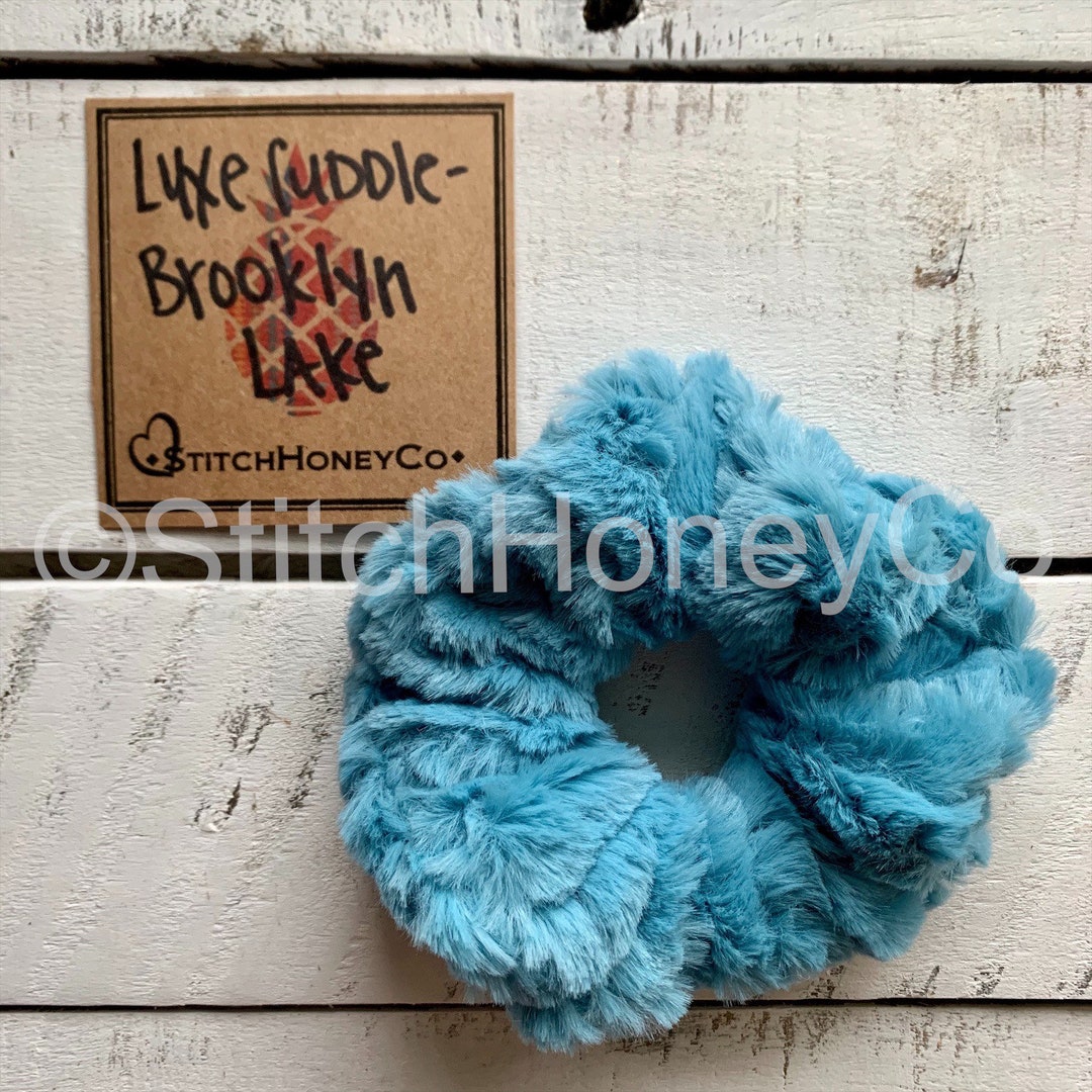 Luxe Cuddle - Brooklyn Lake - Etsy