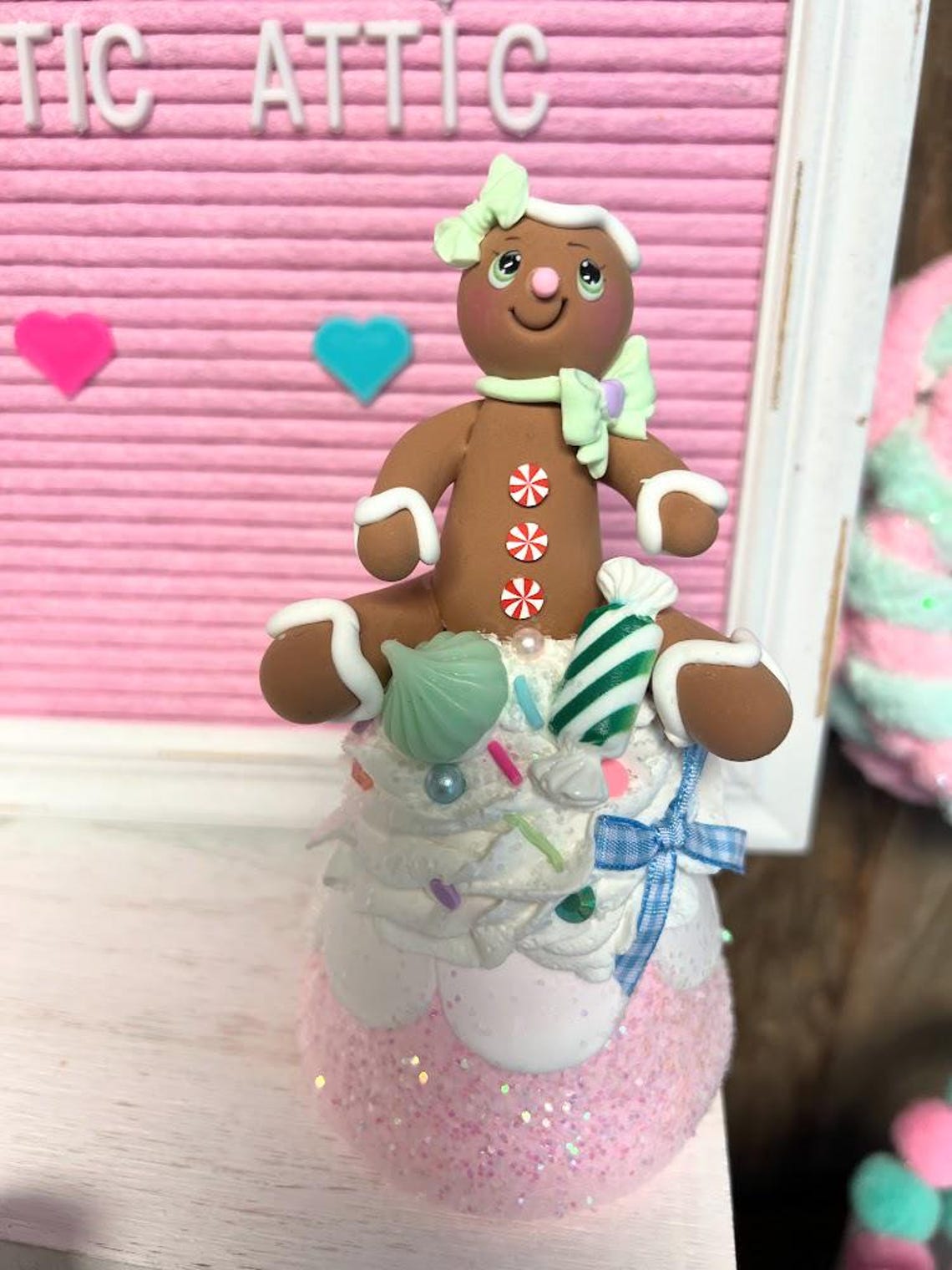 Christmas Gumdrop Decor, Gingerbread, Christmas Cake Pops, Gingies ...