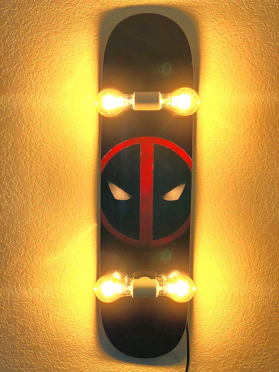 Deadpool Logo Skateboard Lamp - Etsy