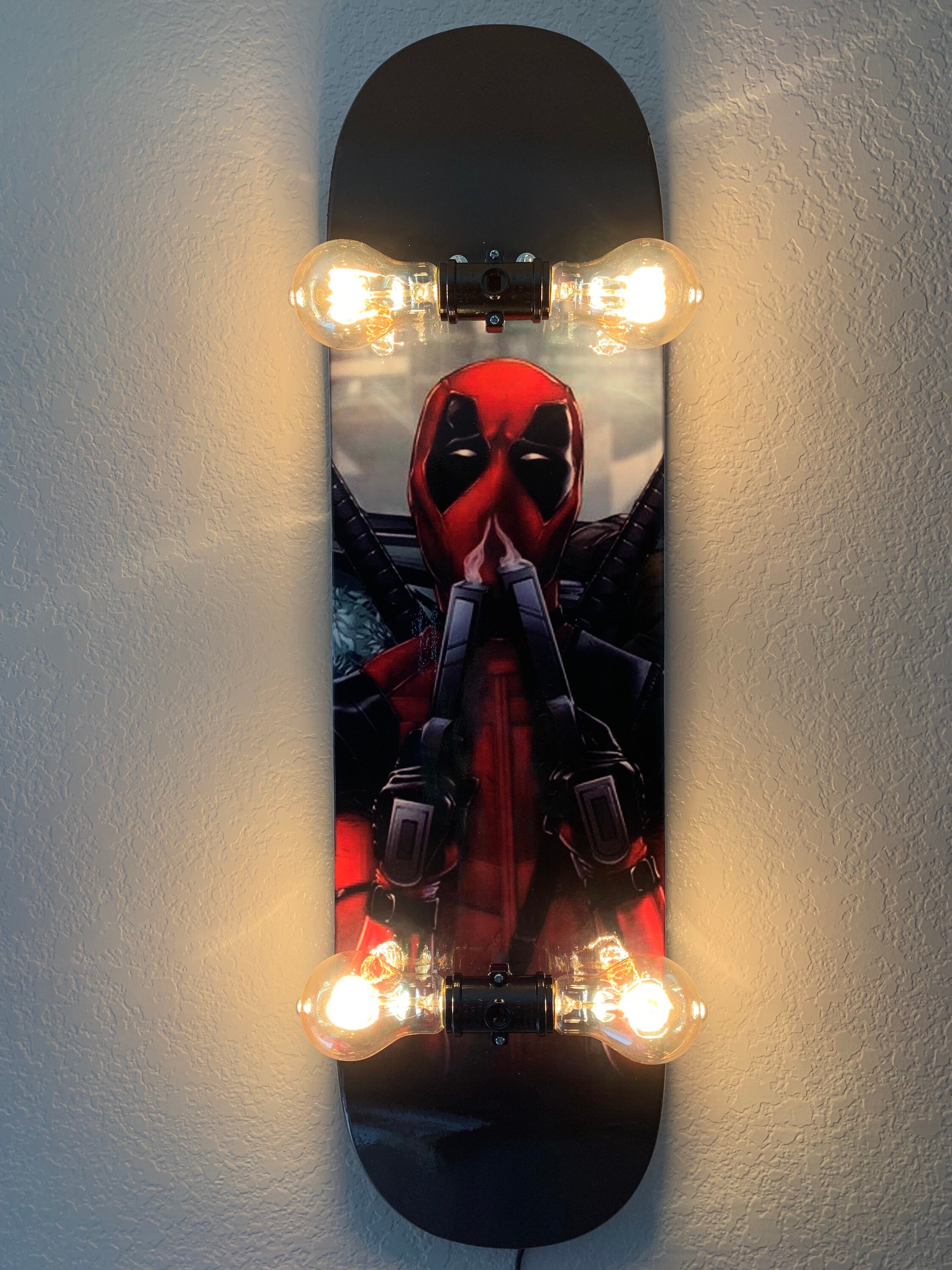 Deadpool Dual Guns Skateboard Lamp | Etsy
