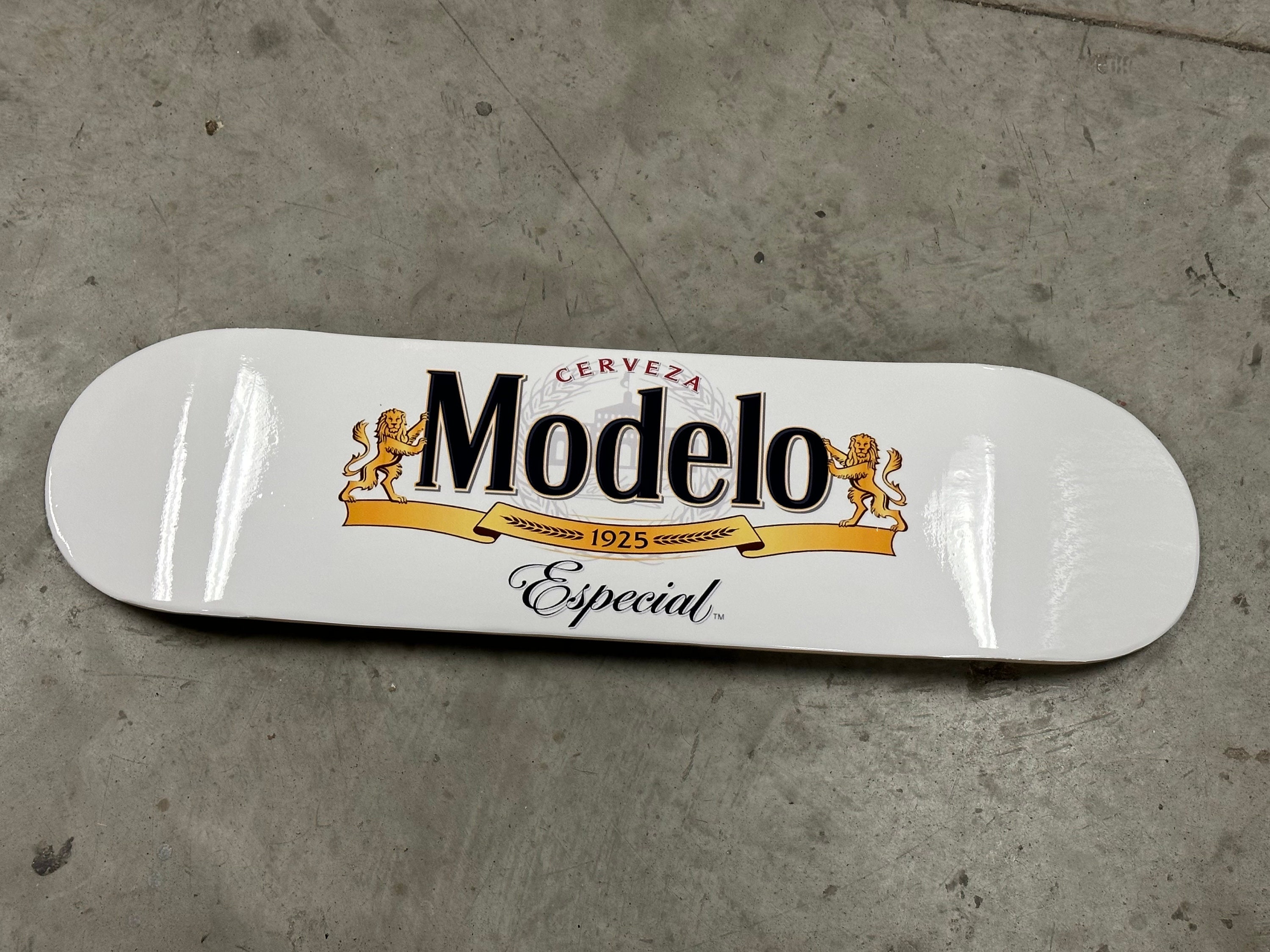 Modelo Skateboard Deck - Etsy