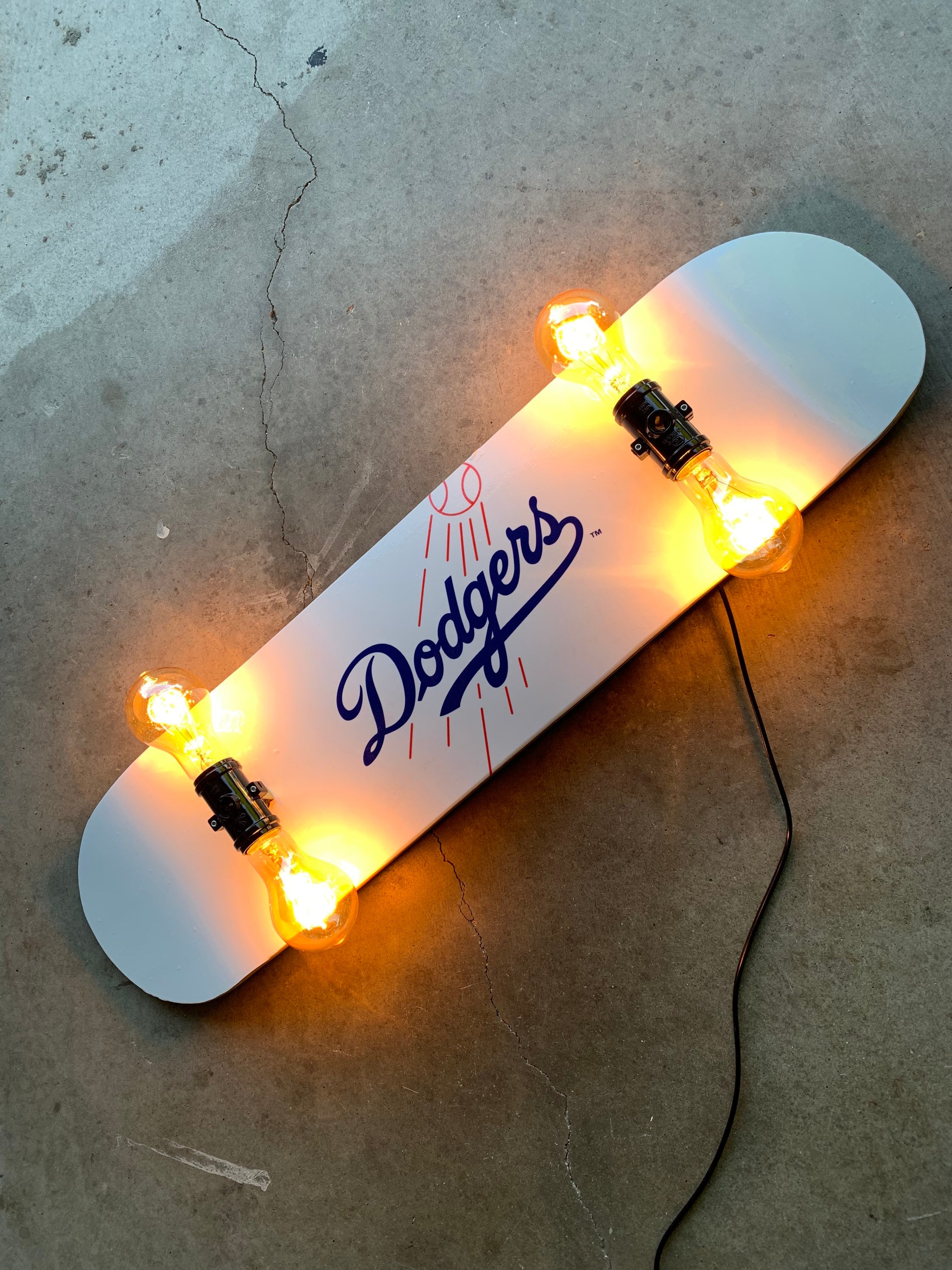 Dodgers Skateboard Lamp - Etsy