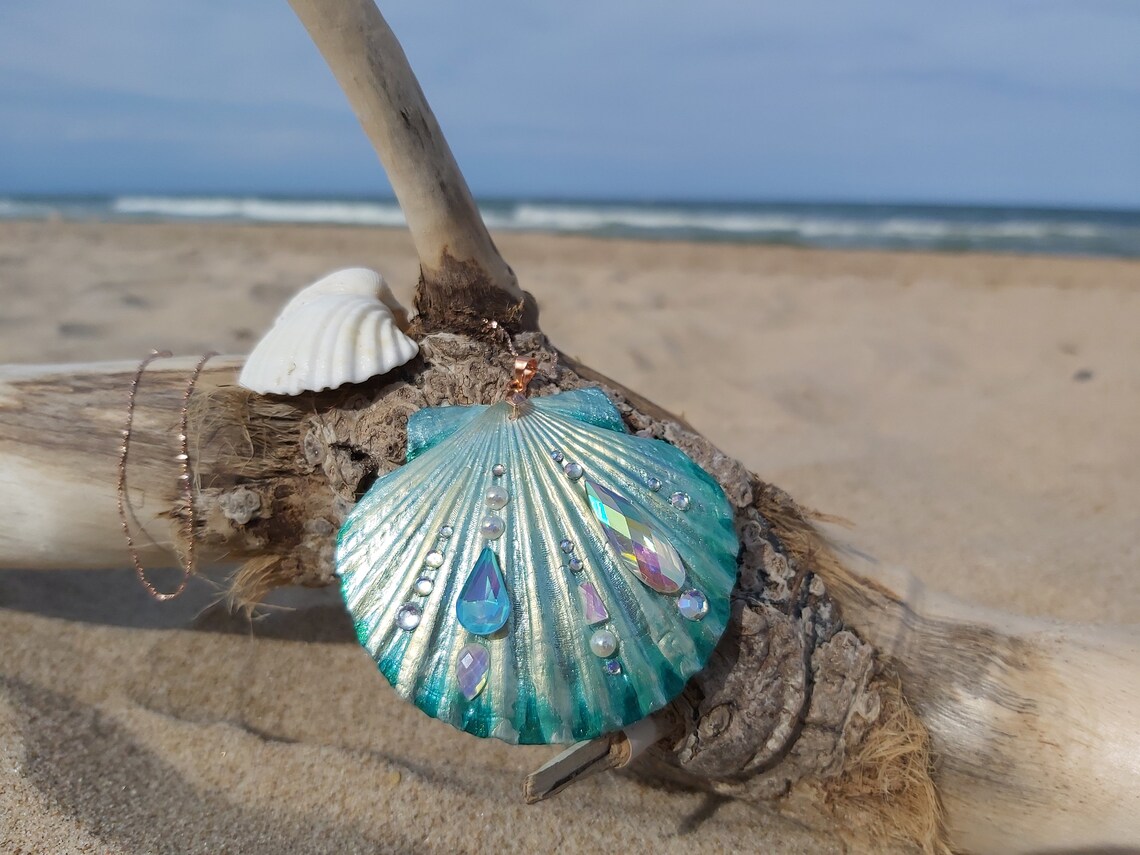 Mermaid Necklace, Shell Necklace, Shell Pendant, Shell Choker, Pink ...