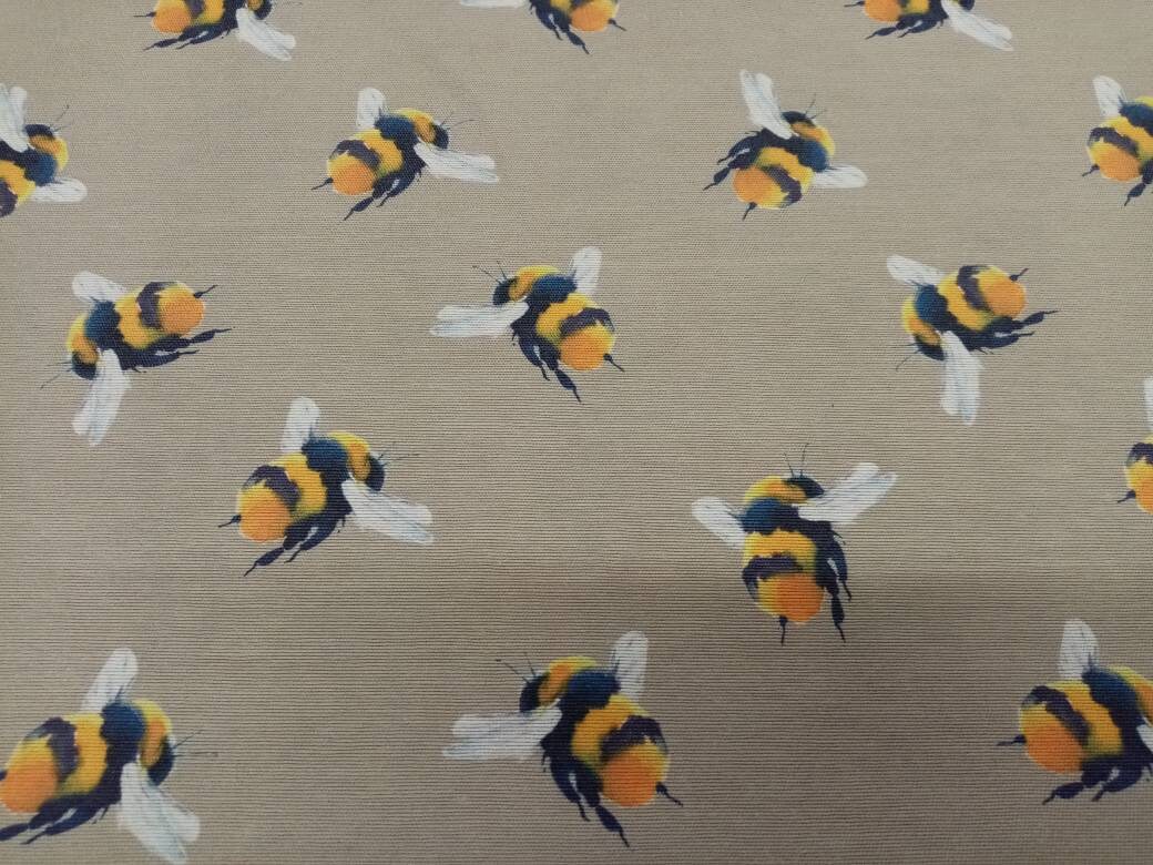 Bumble Bee Print Fabric PER HALF METRE - Etsy