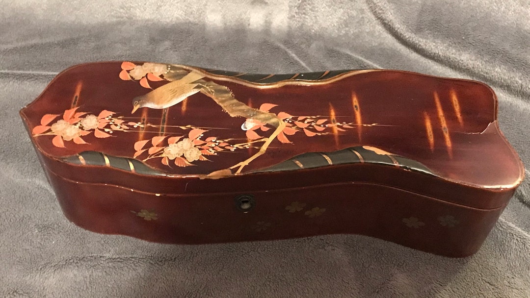 Vintage Japanese Red Lacquer Floral and Bird Scene With Gold Paint NO ...