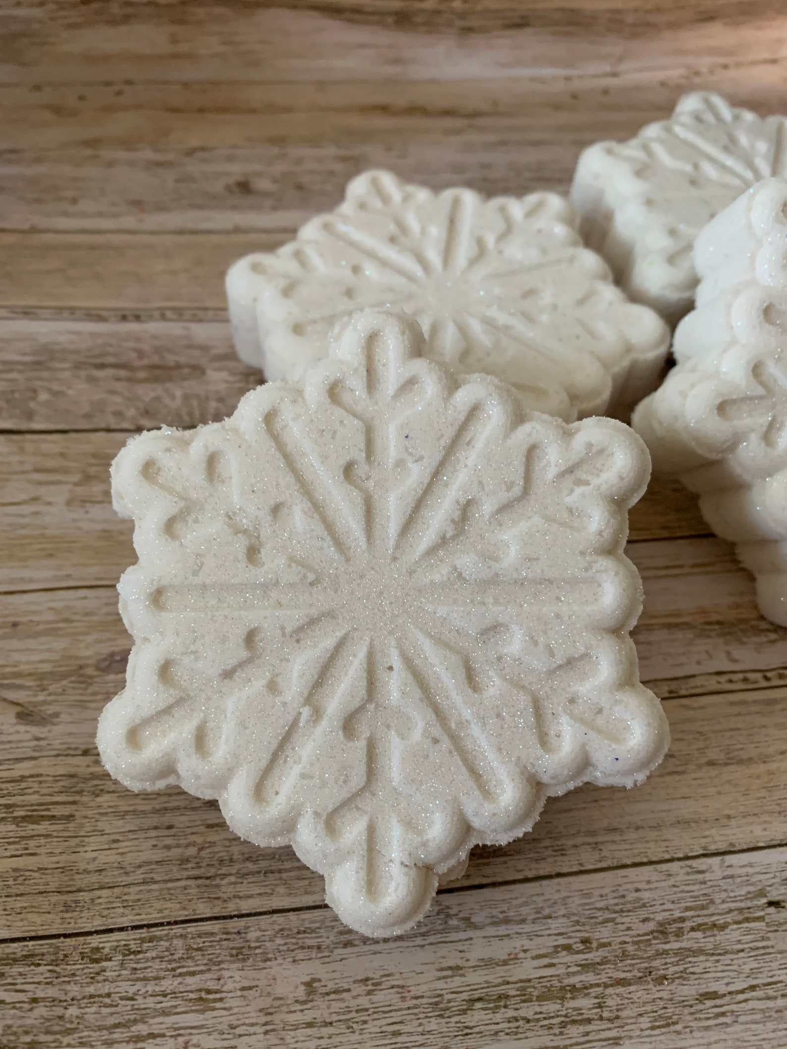 Snowflake Bath Bomb - Etsy