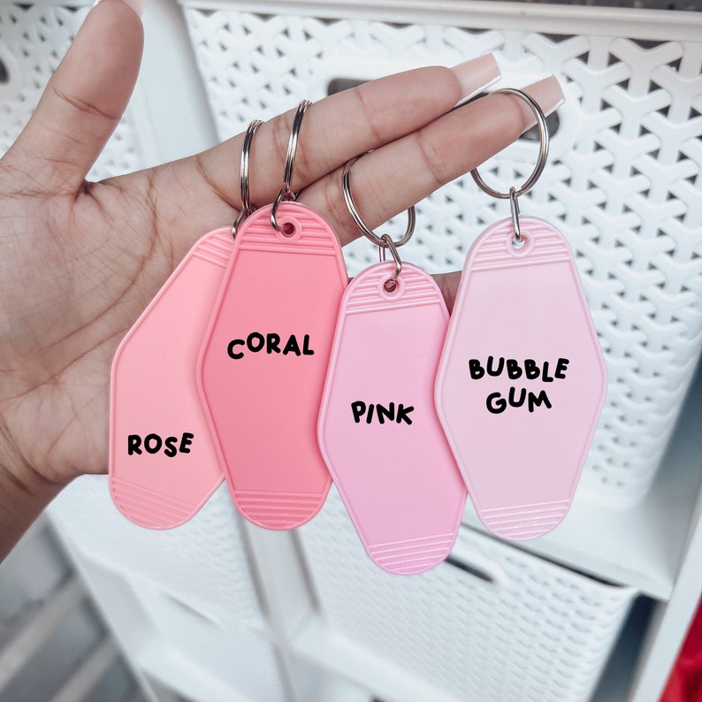 Motel Retro Keychain Custom Design and Personalized Resin - Etsy