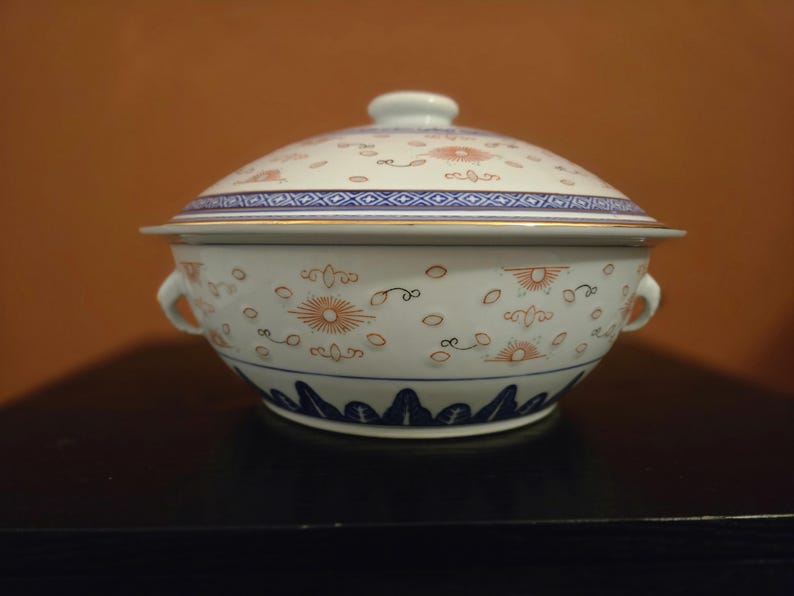 Vintage 1970s Blue Dragon & Rice Pattern Chinese Porcelain Lidded Rice ...