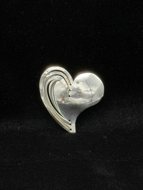 Large Sterling Silver Heart Brooch - Gem