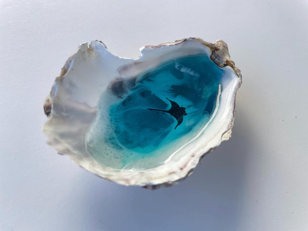 ORIGINAL Oyster Shell Stingray Resin Art Decoration, Unique Gift Idea ...