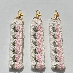 Crochet Tulip Keychain: Handmade Cotton Floral Keyring - Etsy
