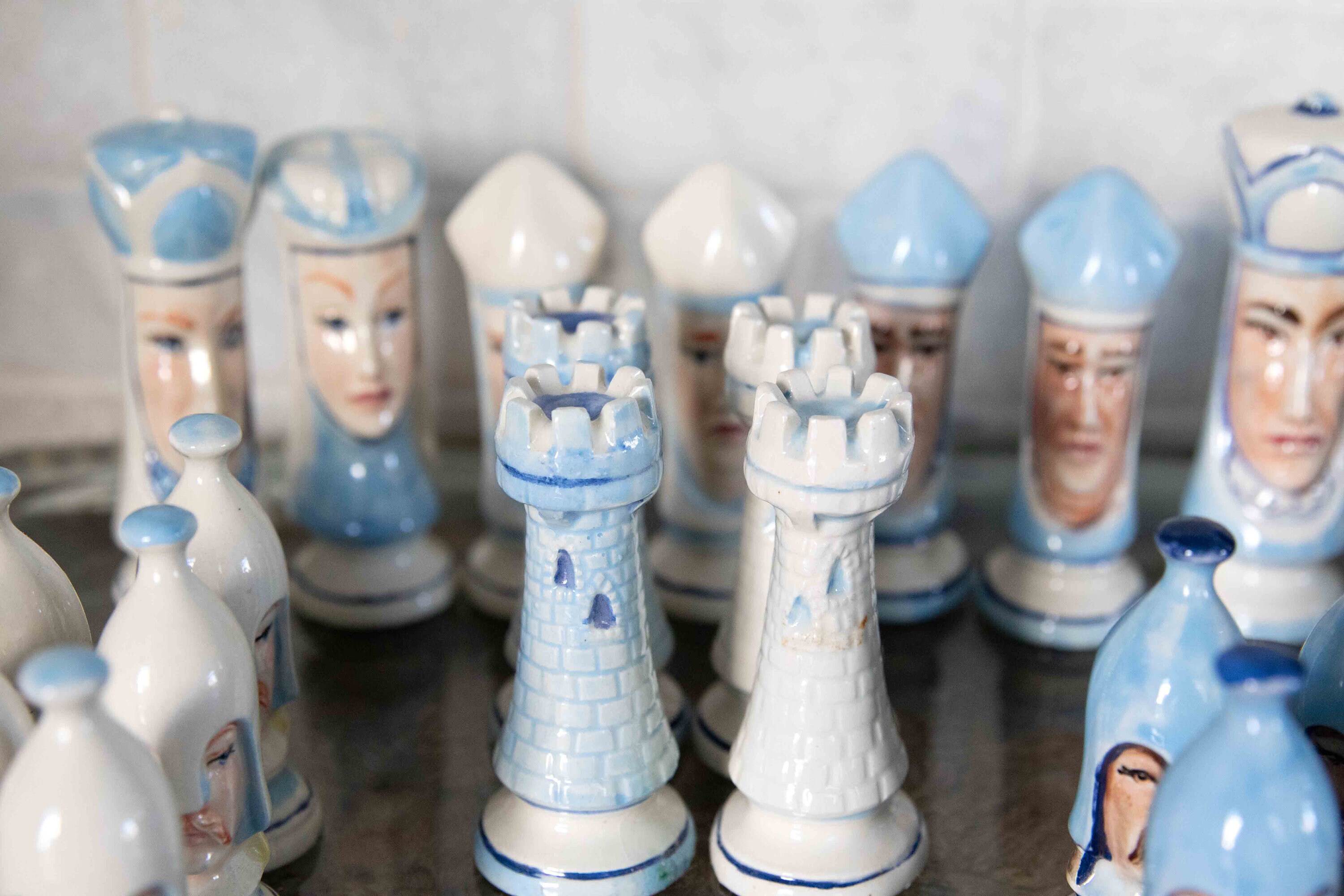 Vintage Duncan Chess Set Medieval Ceramic Faces Hand Painted Rare 32 ...